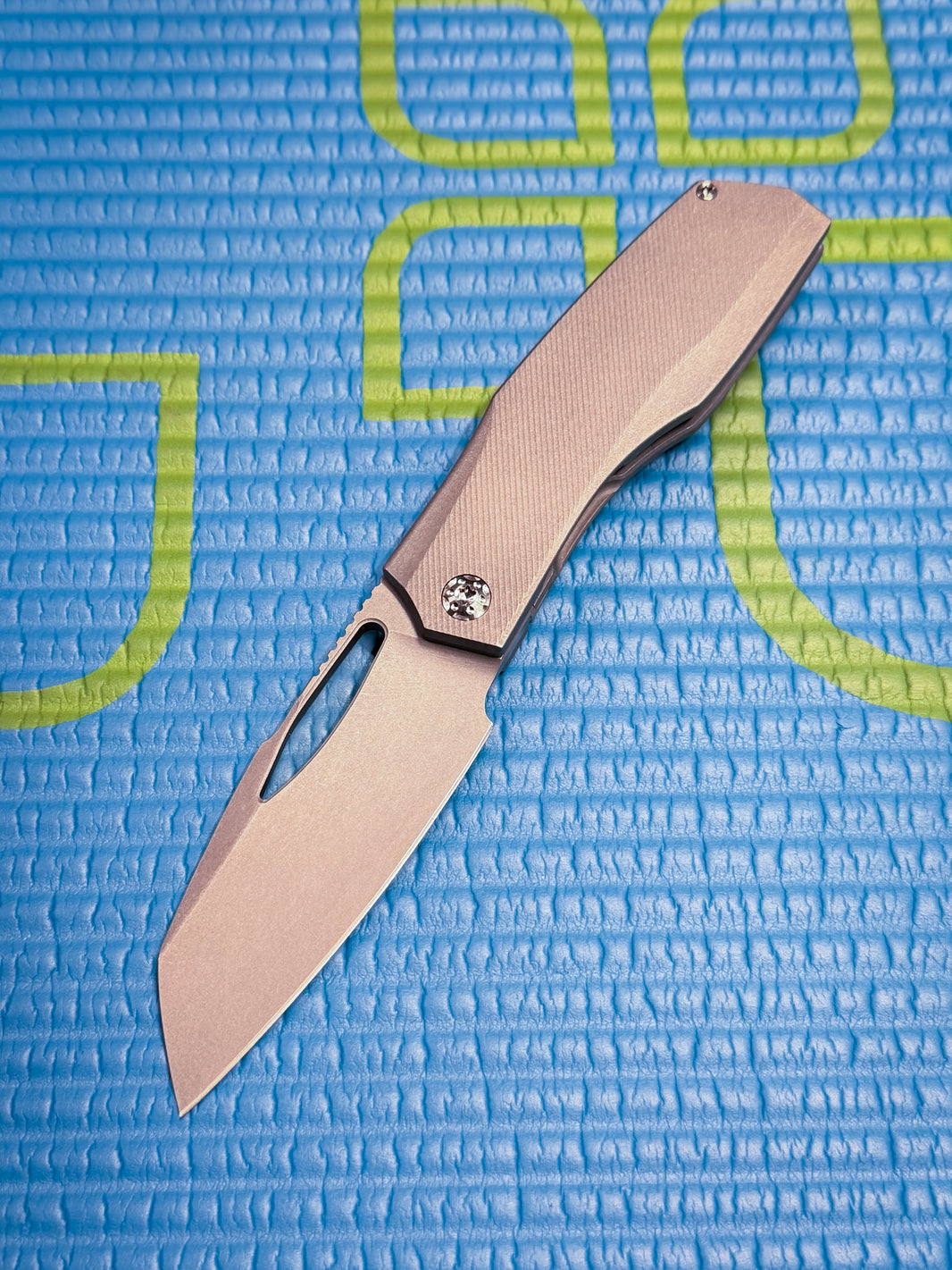 Prince Customs Fine Knives and Accessories