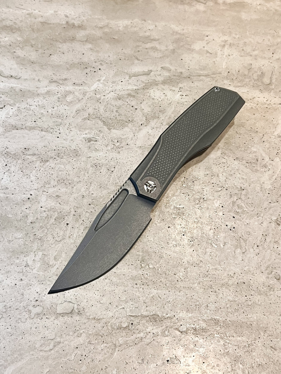 Prince Customs Fine Knives and Accessories