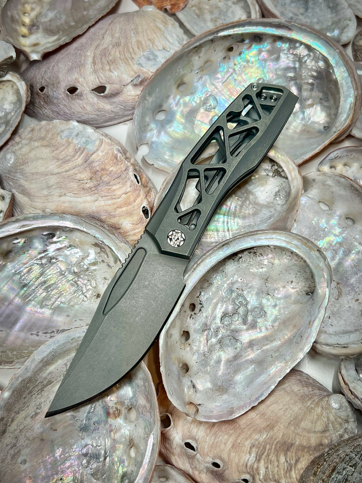 Prince Customs Fine Knives and Accessories
